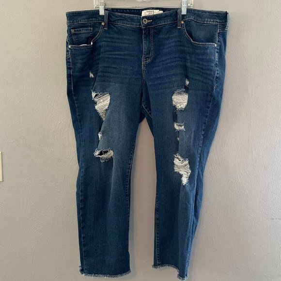 torrid | Jeans | Torrid Womens Midrise Boyfriend Distressed Cropped ...